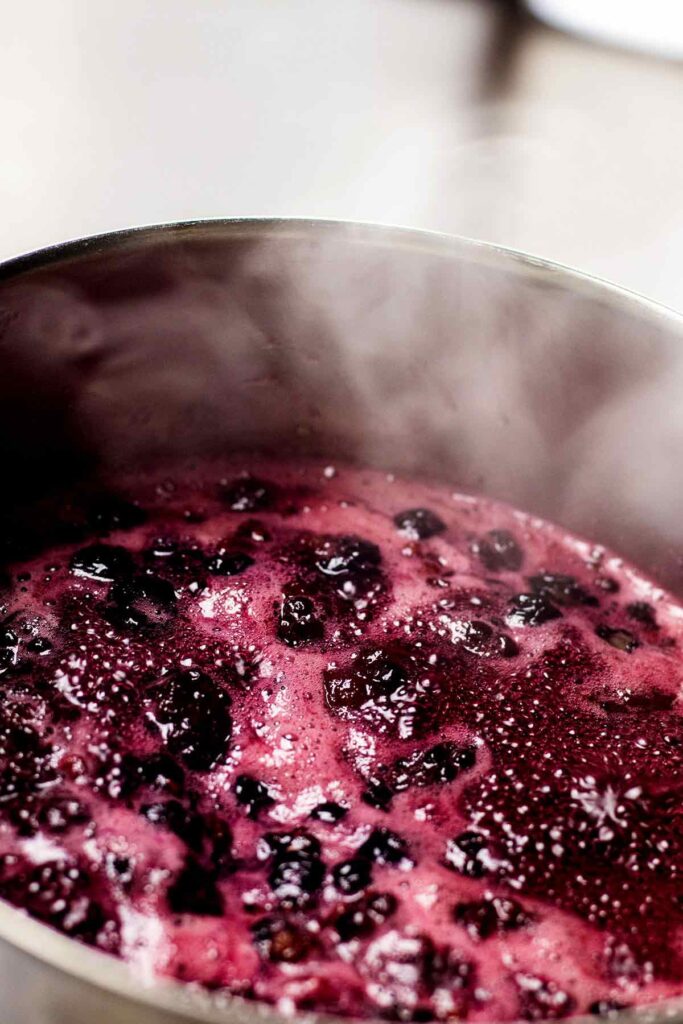 Mixed Berry Syrup (Quick & Easy!) - Heavenly Home Cooking