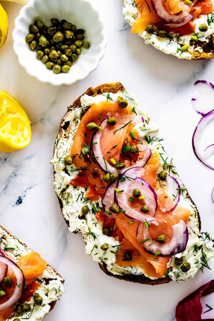 Smoked Salmon Toasts (Quick & Easy Recipe!) - Heavenly Home Cooking
