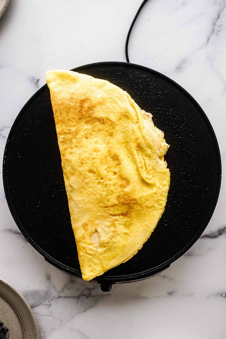 Tomato Omelette (Fast, Easy & Tasty) - Heavenly Home Cooking