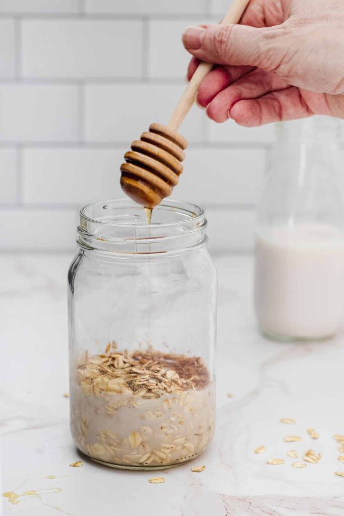 Overnight Oats Without Milk (Lactose-Free) - Heavenly Home Cooking