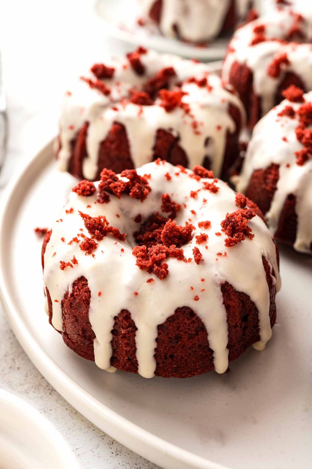 Red Velvet Mini Bundt Cakes - Heavenly Home Cooking